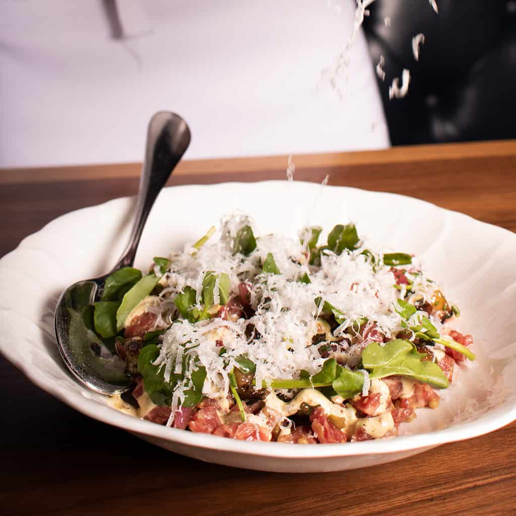 Alobar Yorkville | Canada’s 100 Best Restaurants, Bars and Chefs.